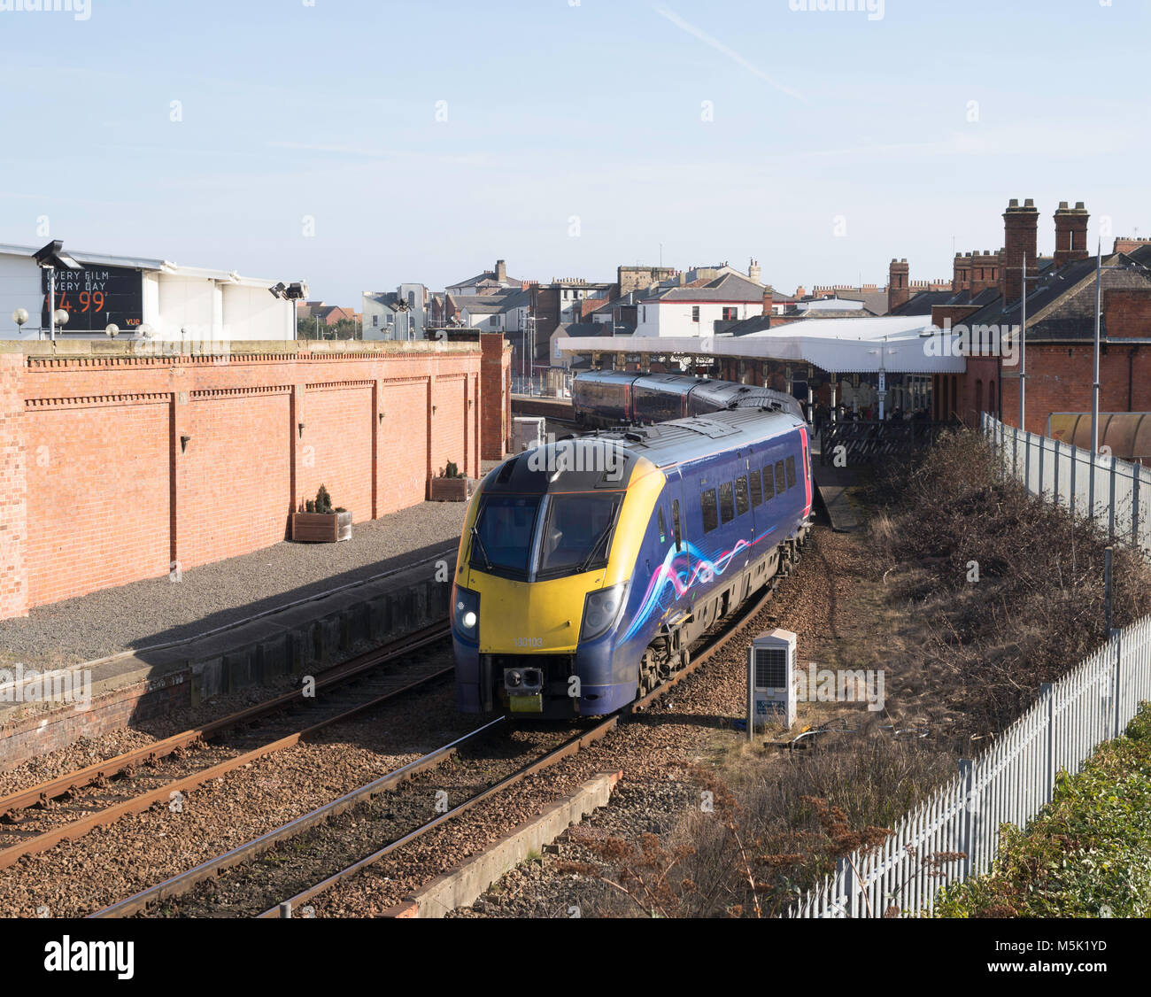Class 180 train hi-res stock photography and images - Alamy