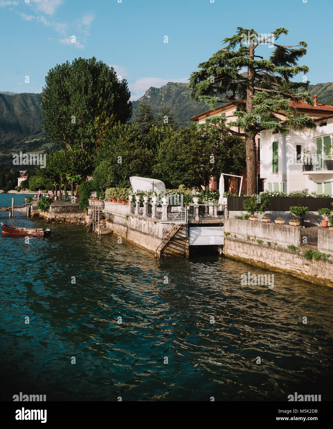 house in the Iseo Lake, traditional Italian home Stock Photo - Alamy