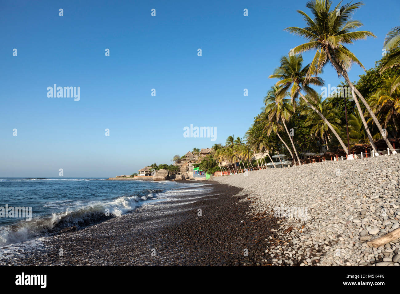 El Tunco Beach in Salvador. El Tunco, El Salvador Stock Photo - Alamy
