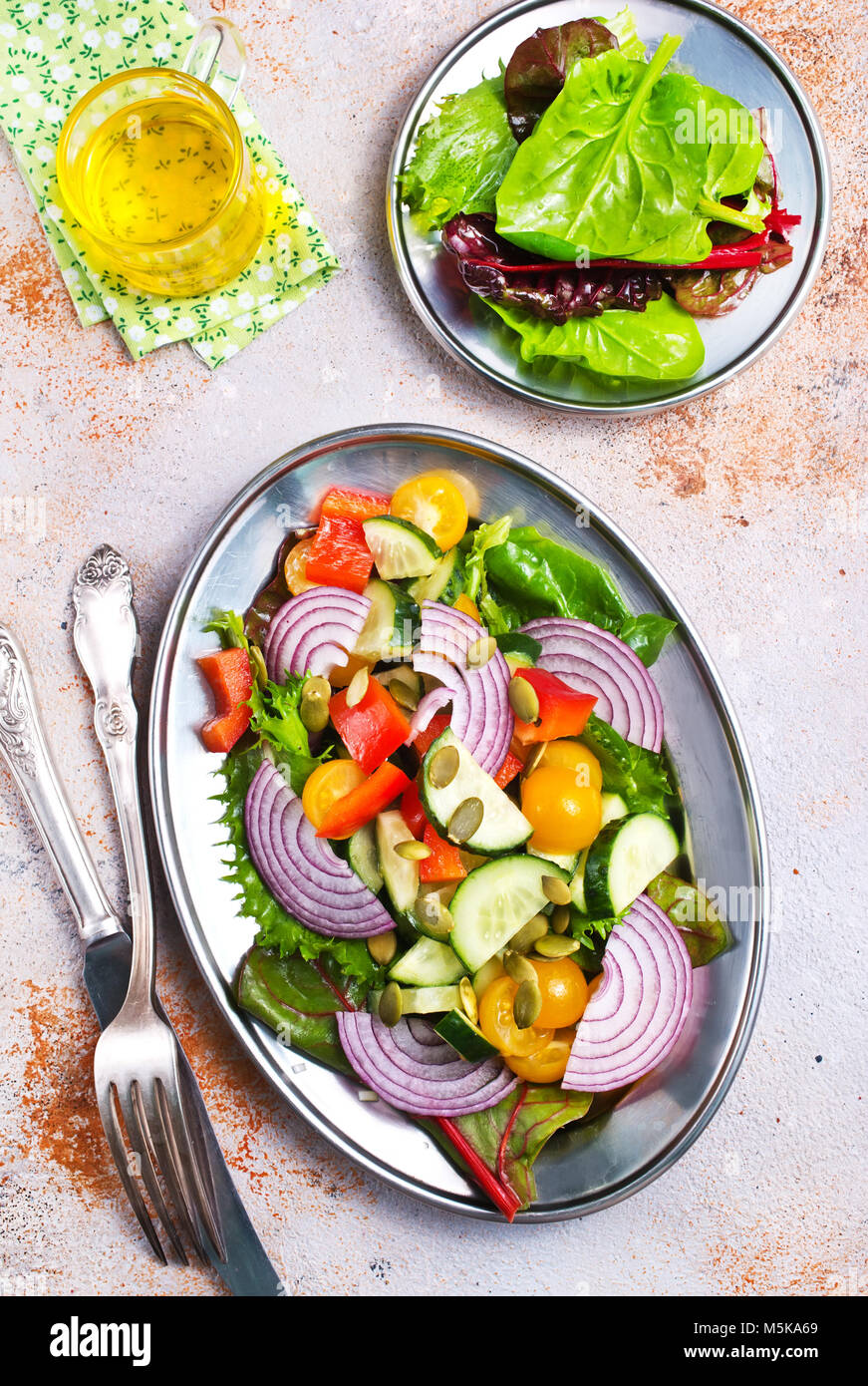vegetables salad, fresh salad on metal plate Stock Photo - Alamy