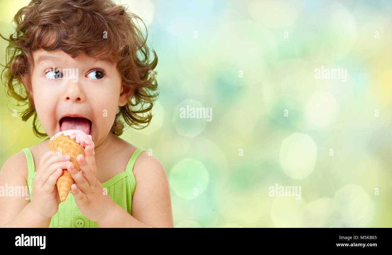 ice cream eating by kid Stock Photo - Alamy