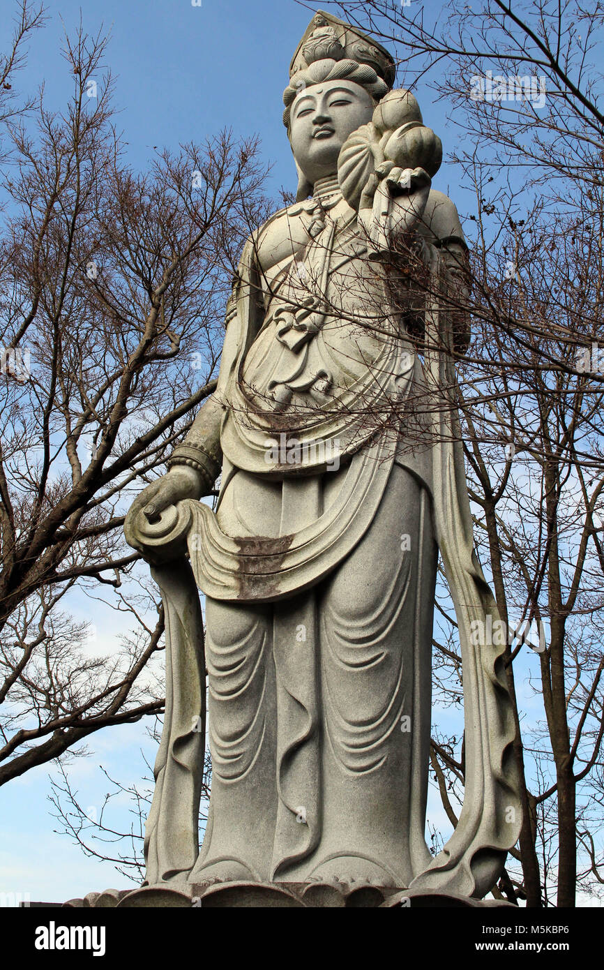 Shinto Goddess Stock Photos & Shinto Goddess Stock Images - Alamy