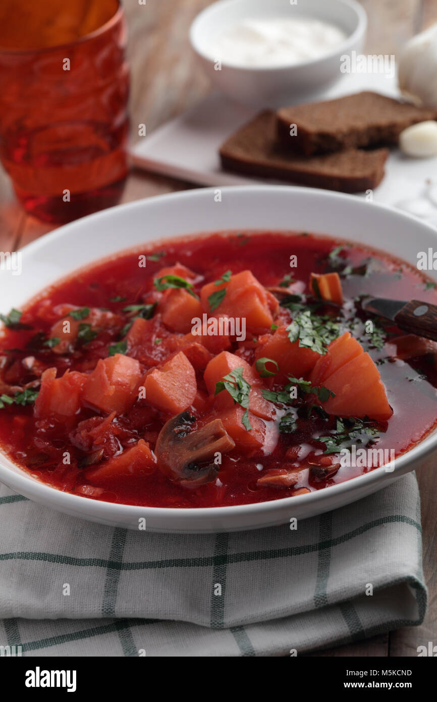 Red russian soup mushrooms hi-res stock photography and images - Alamy