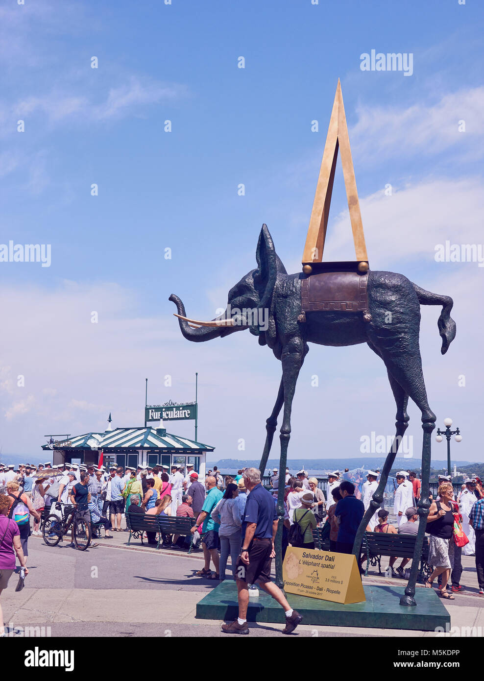 L'elephant Spatial (space elephant) in bronze by Salvador Dali (1980 ...