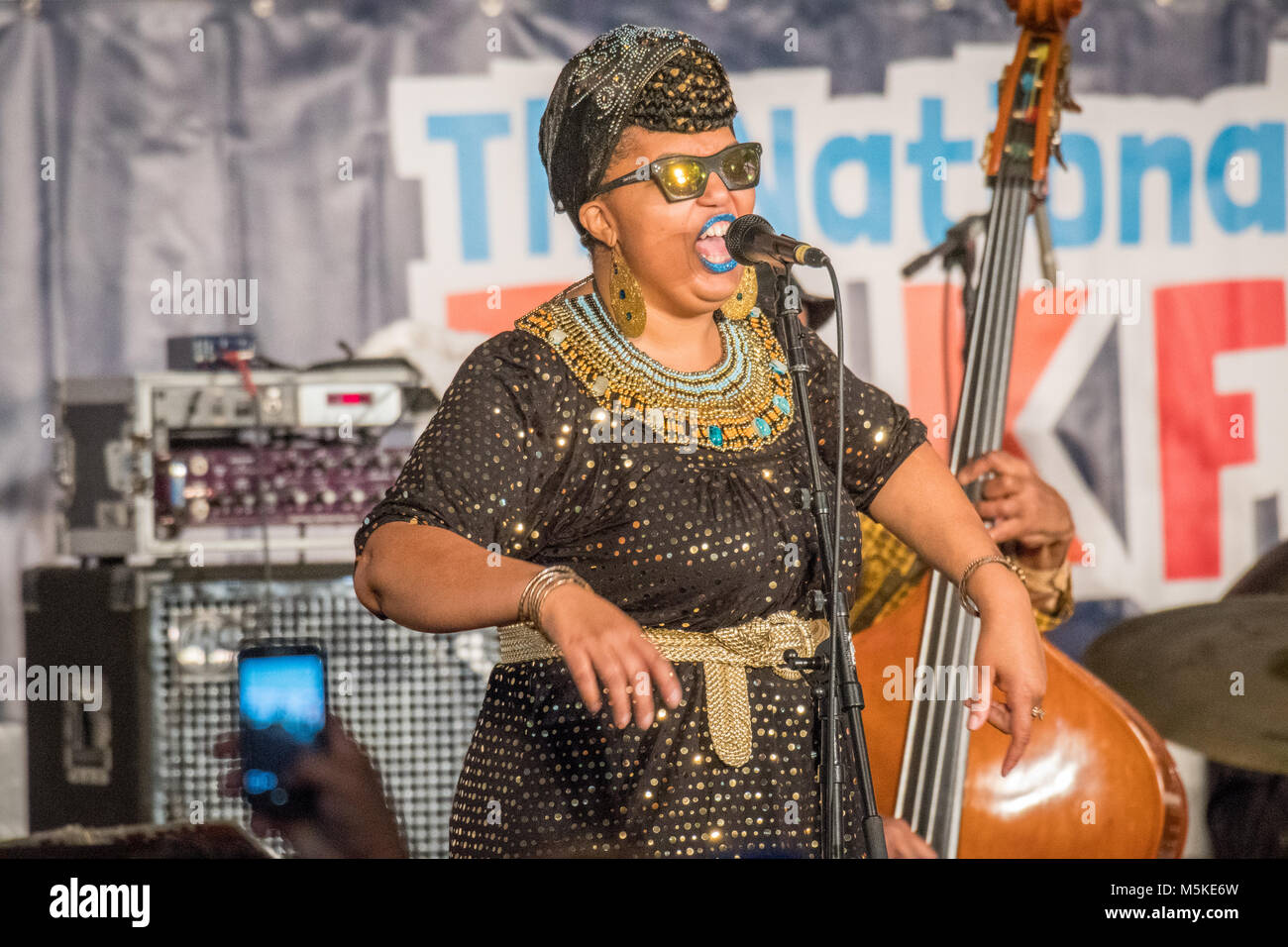 African american singer on stage hi-res stock photography and images ...