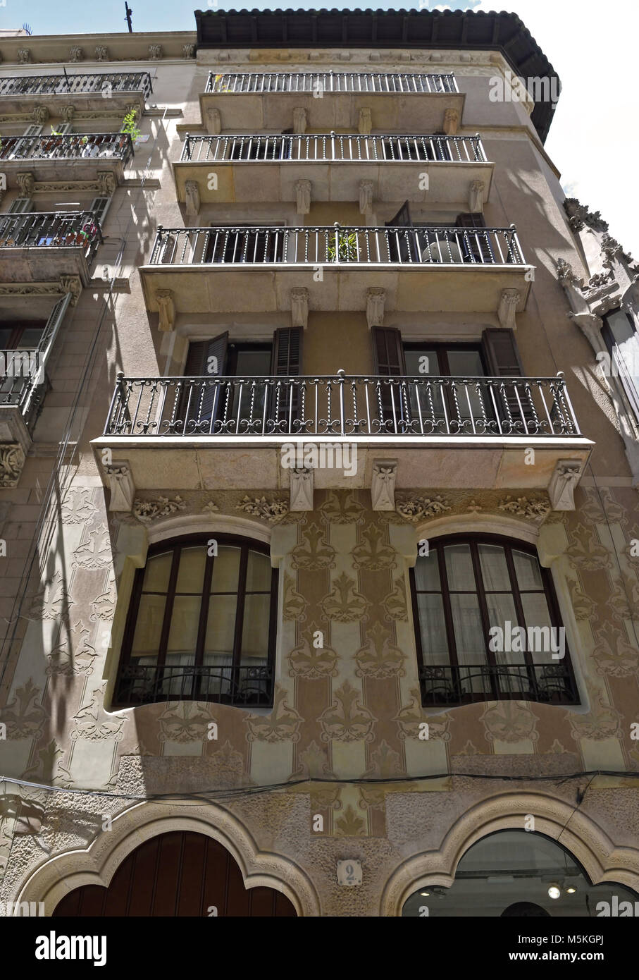 Decorated facade of the building in old town. Barcelona, Catalonia ...