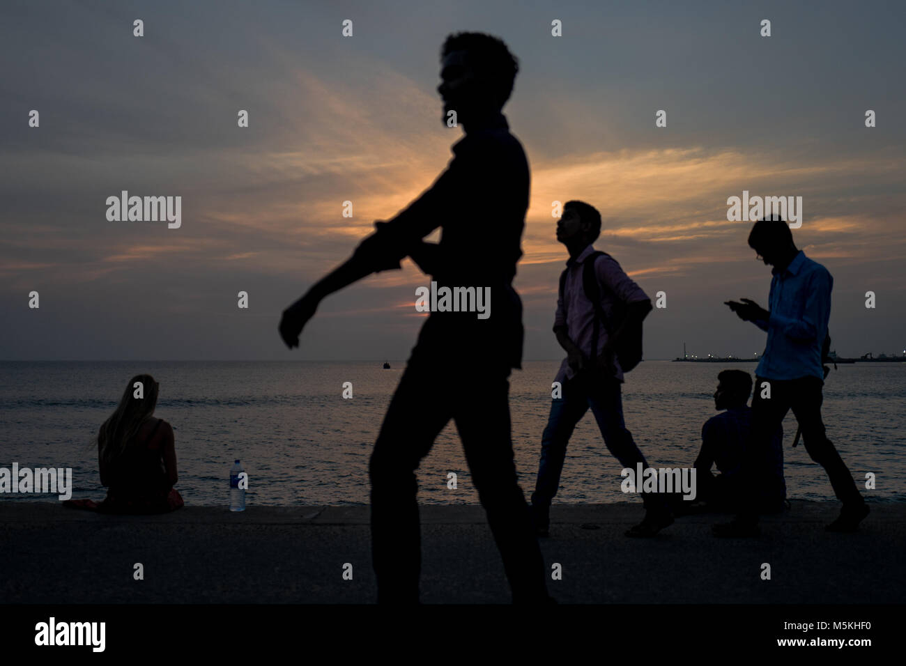 Galle face green sri lanka sunset hi-res stock photography and images ...