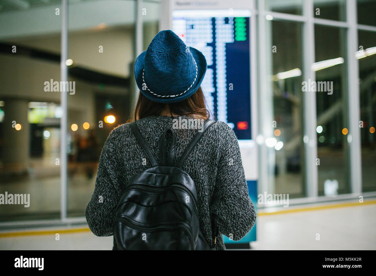Hat check girl hi-res stock photography and images - Alamy