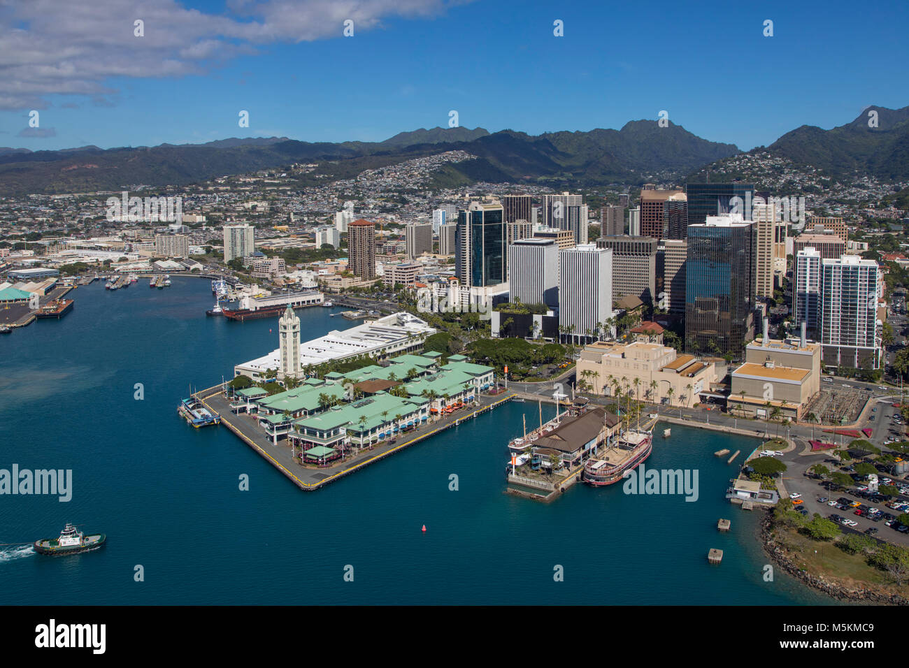 Aerial honolulu aloha tower hi-res stock photography and images - Alamy