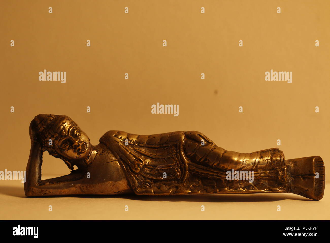 Resting Buddha statue Stock Photo - Alamy