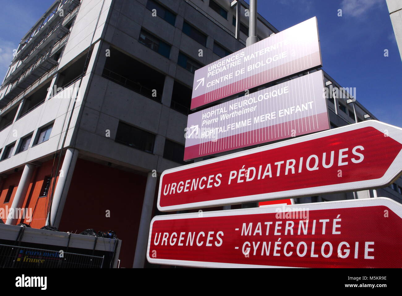 HFME,an Hospital for Mothers and children, Bron, France Stock Photo - Alamy
