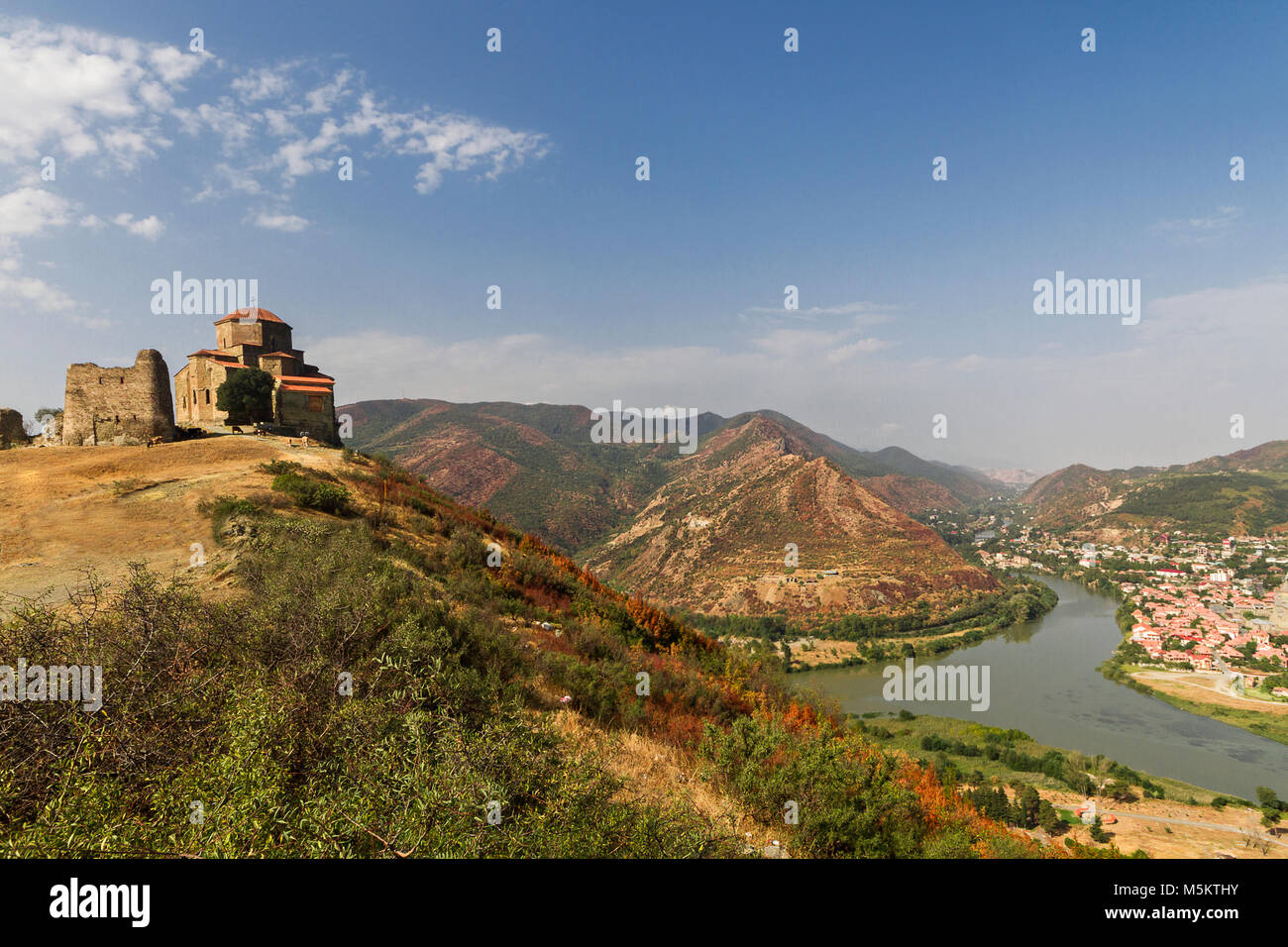 Tourism mountains and rivers hi-res stock photography and images - Alamy