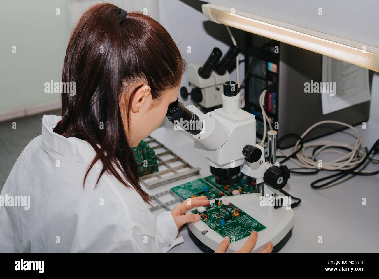Pcb inspection microscope hi-res stock photography and images - Alamy