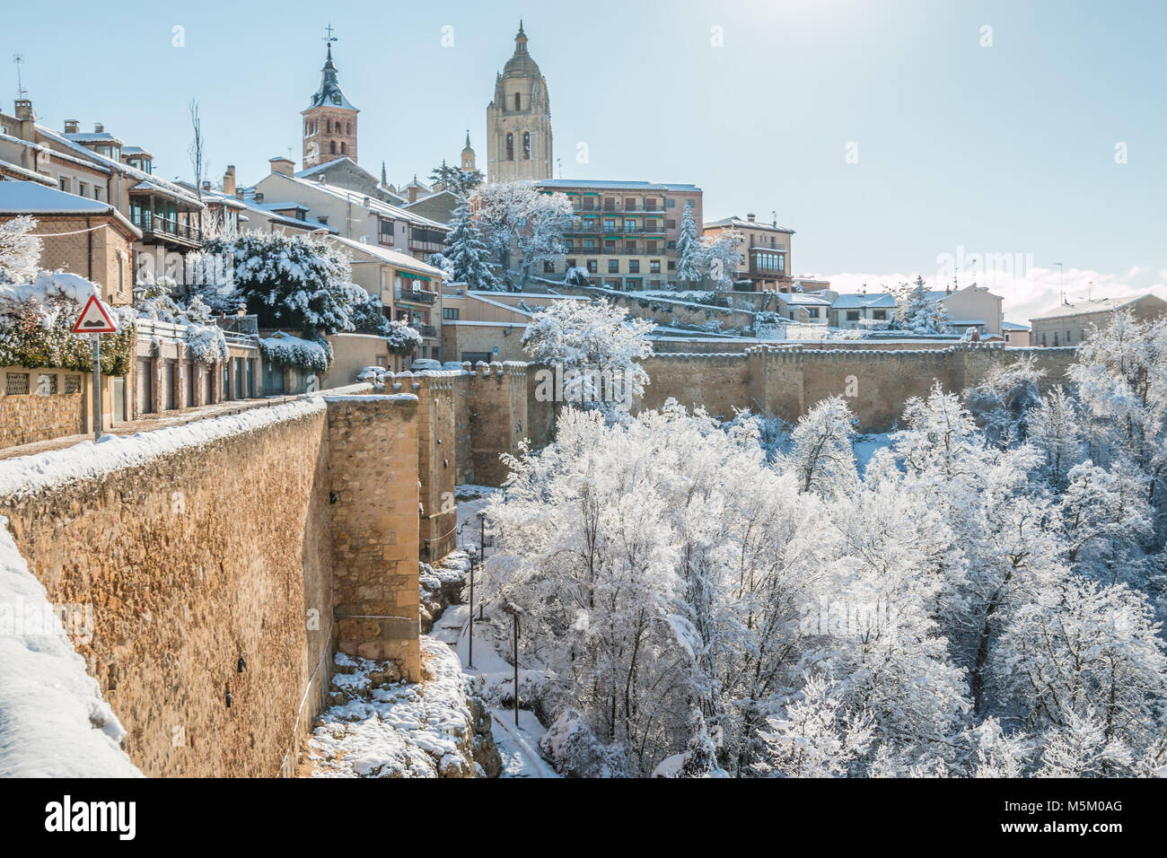 Snow in southern spain hi-res stock photography and images - Alamy