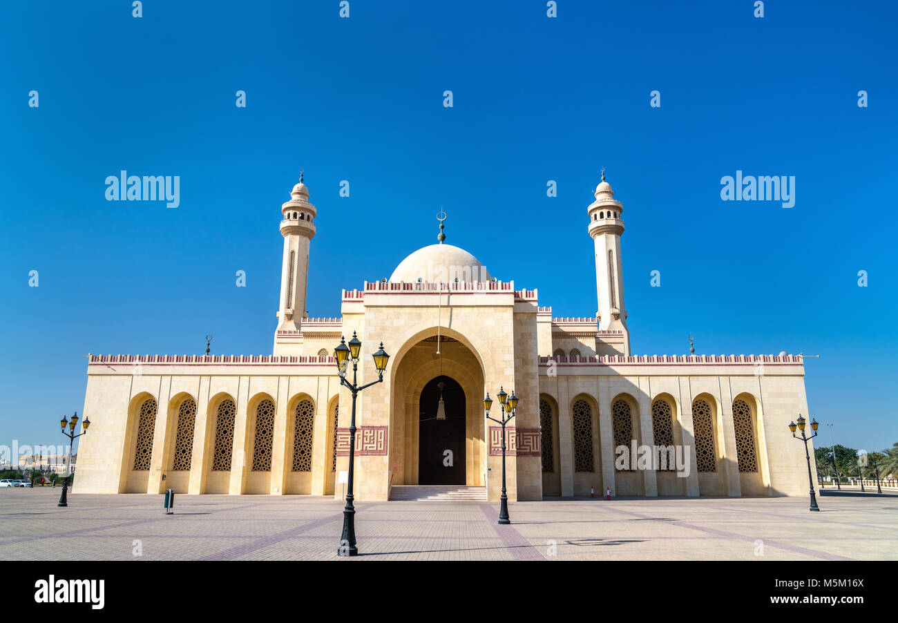 Manama Bahrain Mosque Stock Photos & Manama Bahrain Mosque Stock Images ...