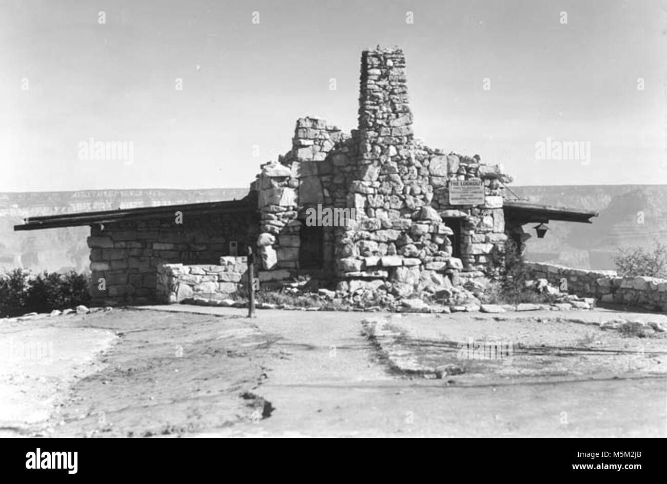 Grand Canyon Historic Lookout Studio c . LOOKOUT STUDIO: SOUTHERN ...