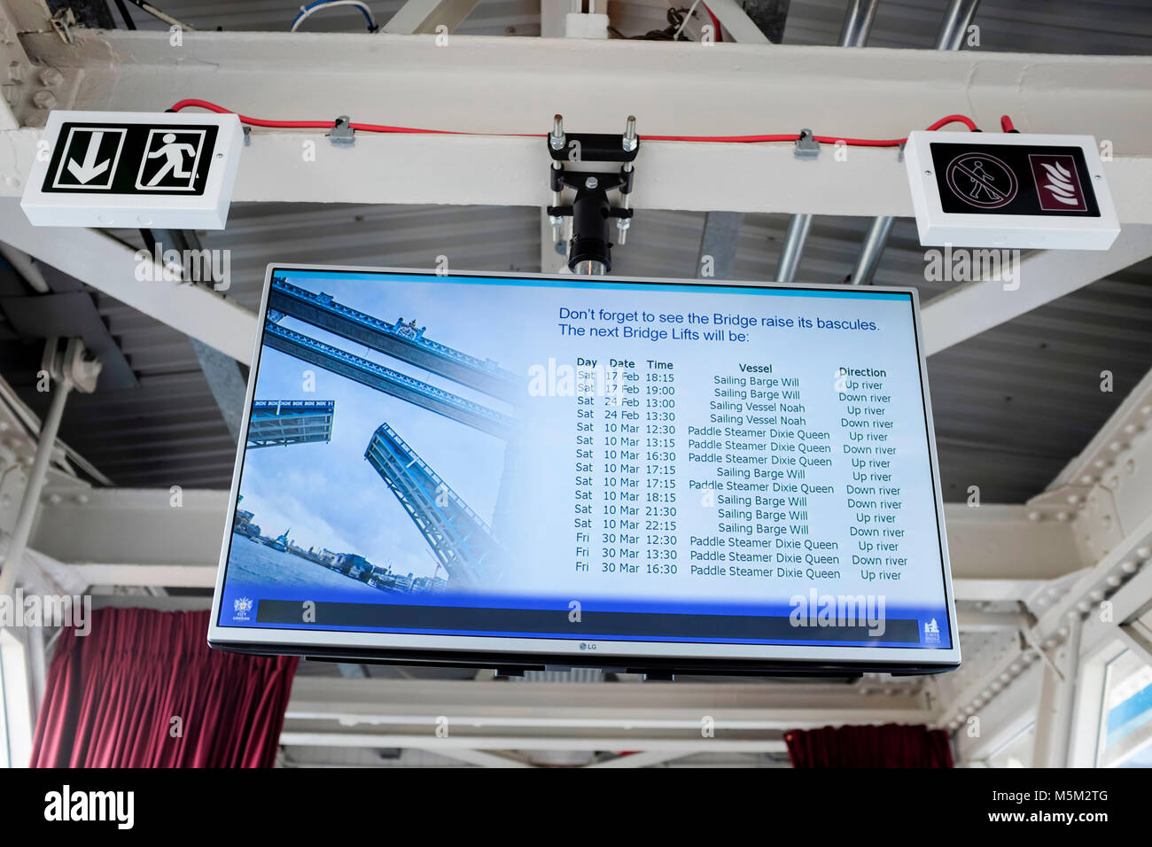Tower Bridge Glass Floor High Resolution Stock Photography and Images ...