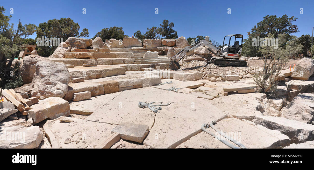 Grand CanyonMather Amphitheatre Construction . View to the south of the ...