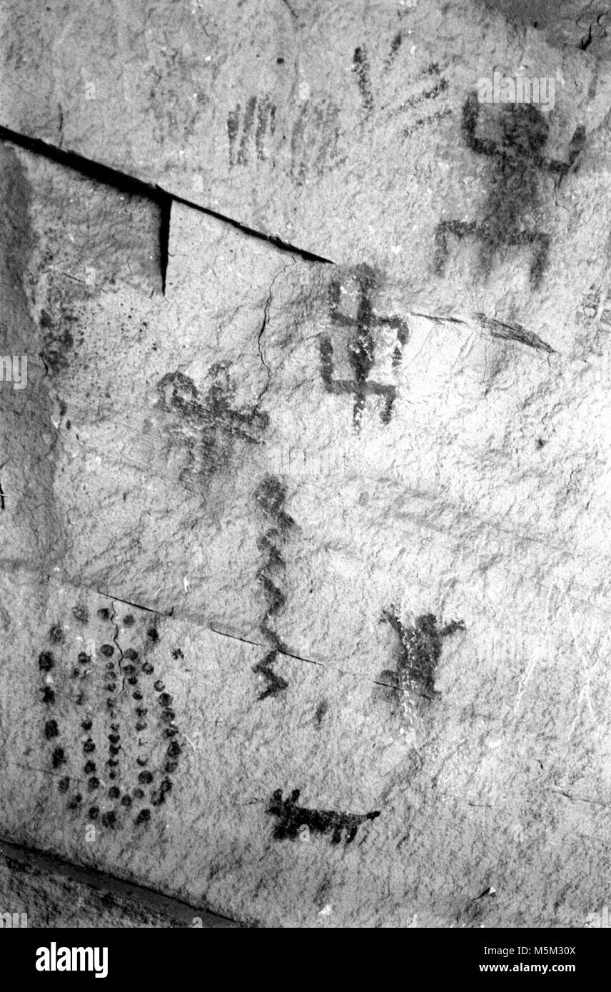 Grand Canyon Historic Bright Angel Trail Pictographs . DETAIL OF THE ...