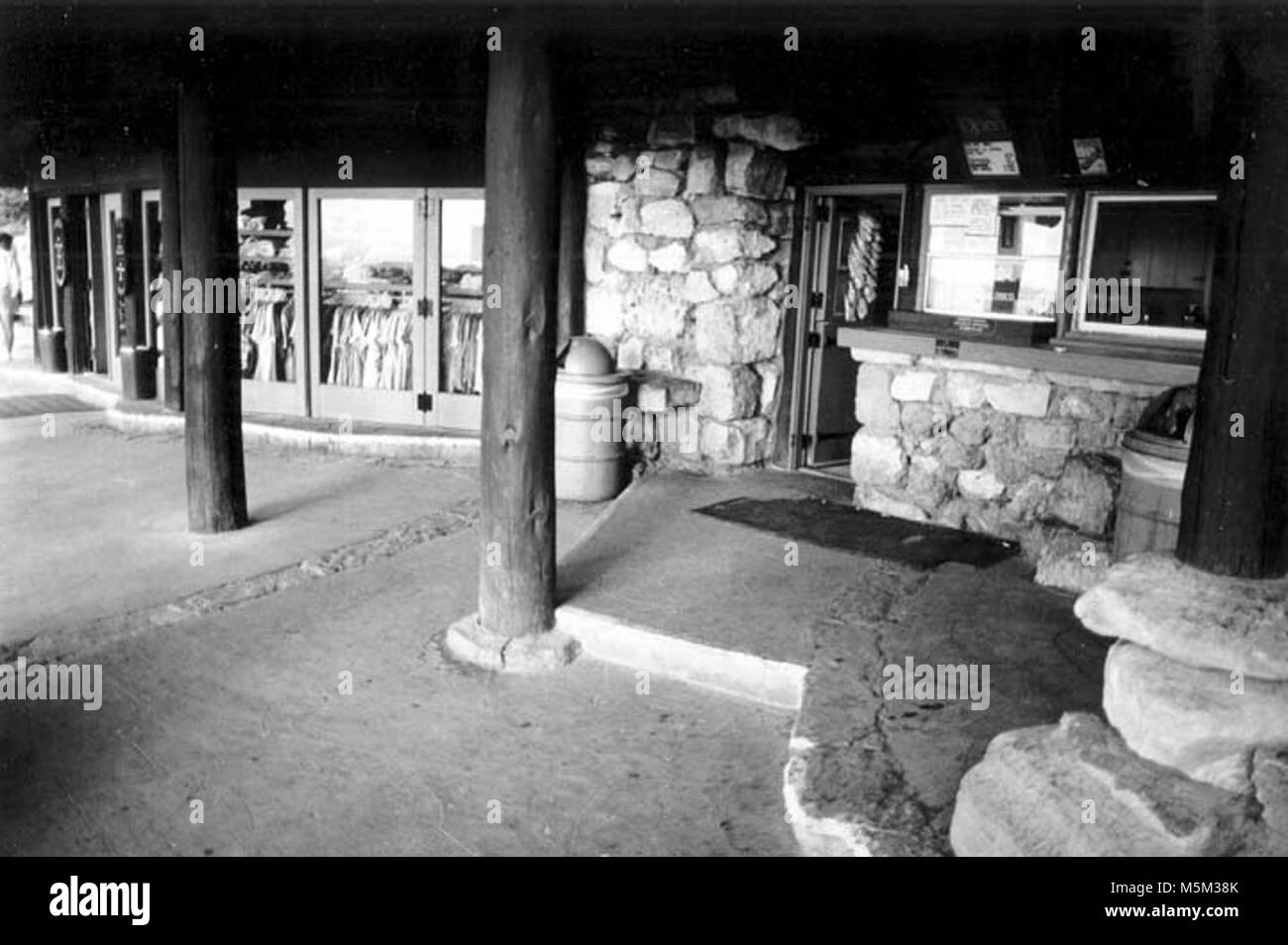 a Grand Canyon Historic- Hermits Rest Porch . Hermits rest outside ...