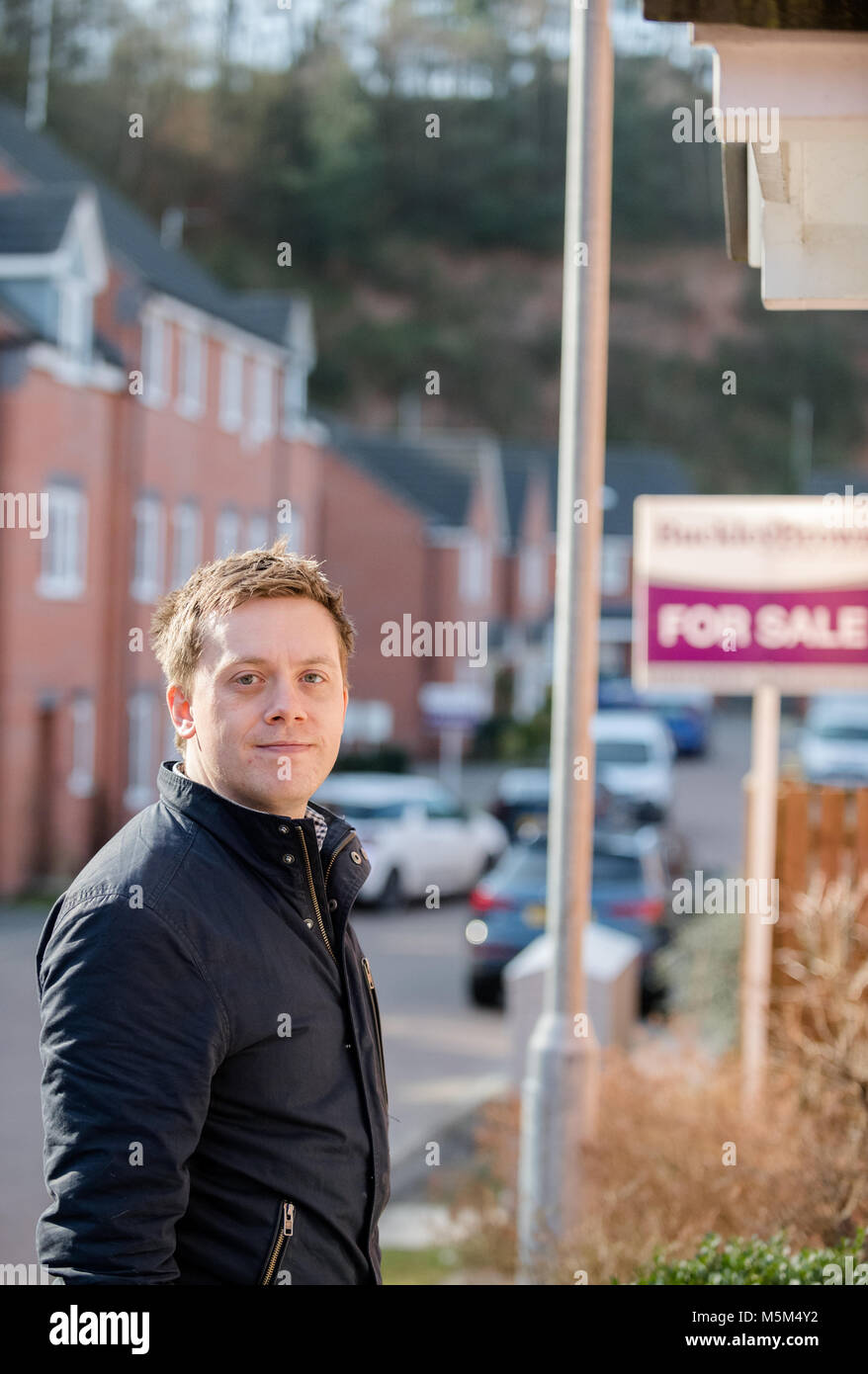 Mansfield owen hi-res stock photography and images - Alamy