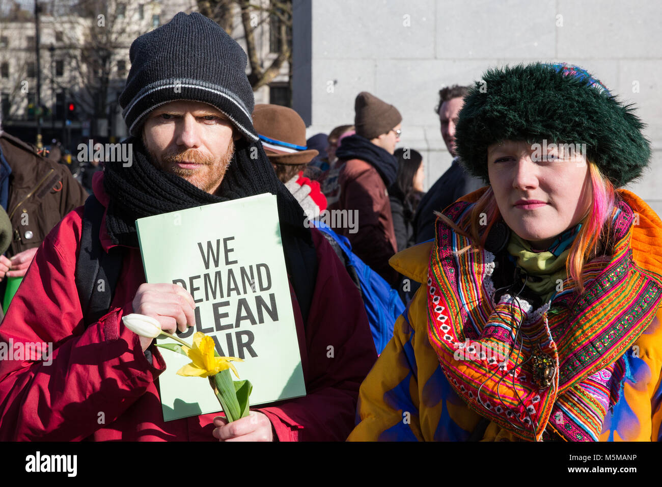 New clean air sign hi-res stock photography and images - Alamy