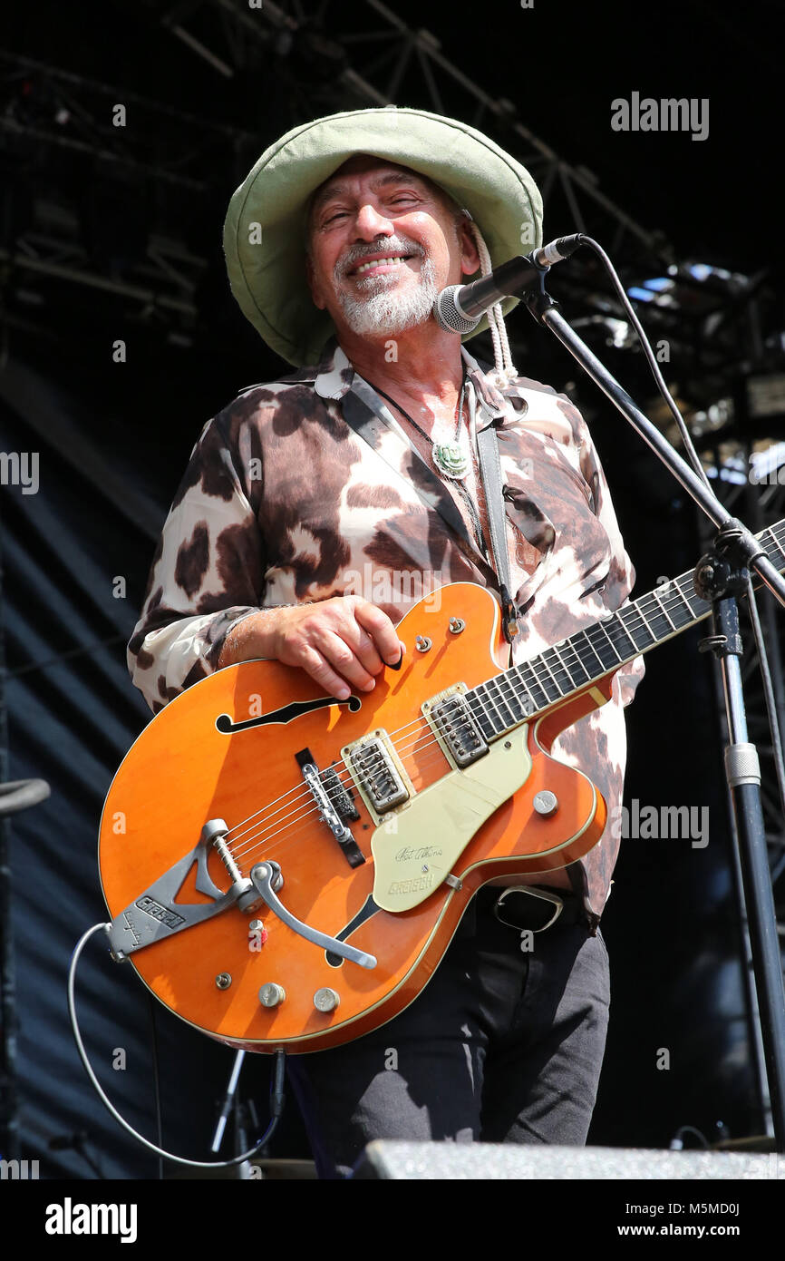 Joe camilleri hi-res stock photography and images - Alamy