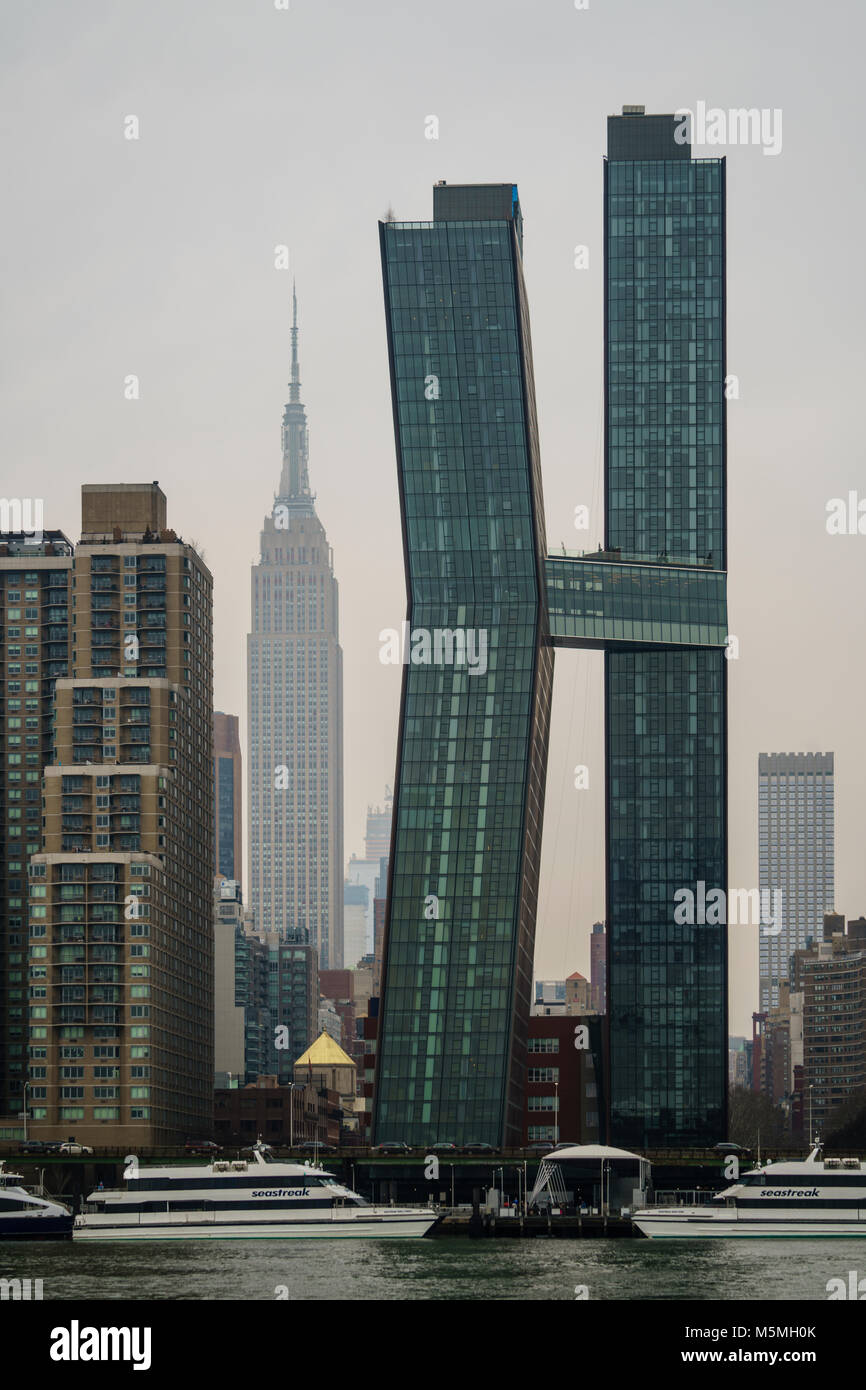 American copper buildings hi-res stock photography and images - Alamy