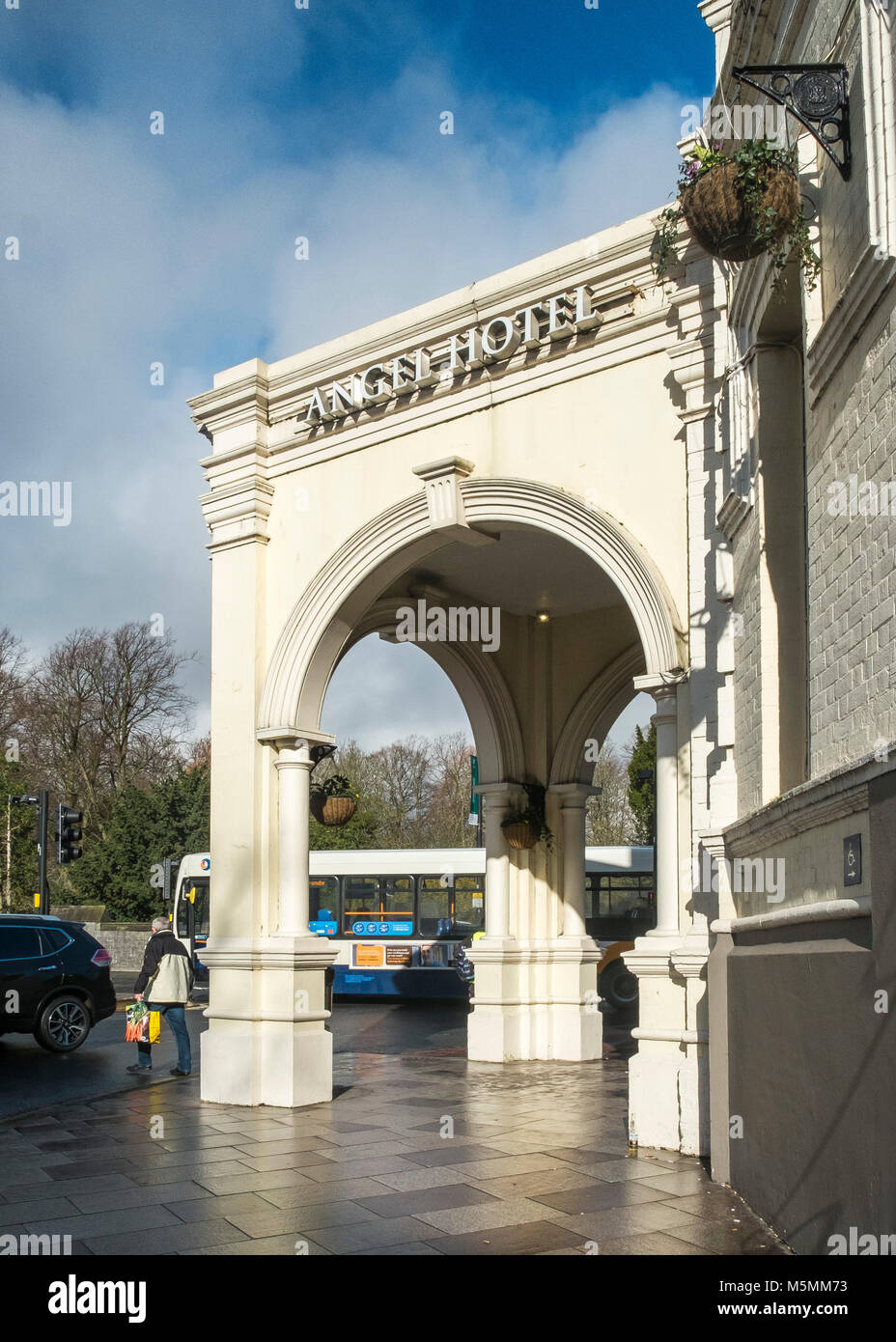 Angel hotel cardiff hi-res stock photography and images - Alamy