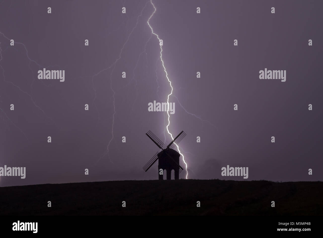 Chesterton Windmill, Warwickshire during a lightning storm Stock Photo ...