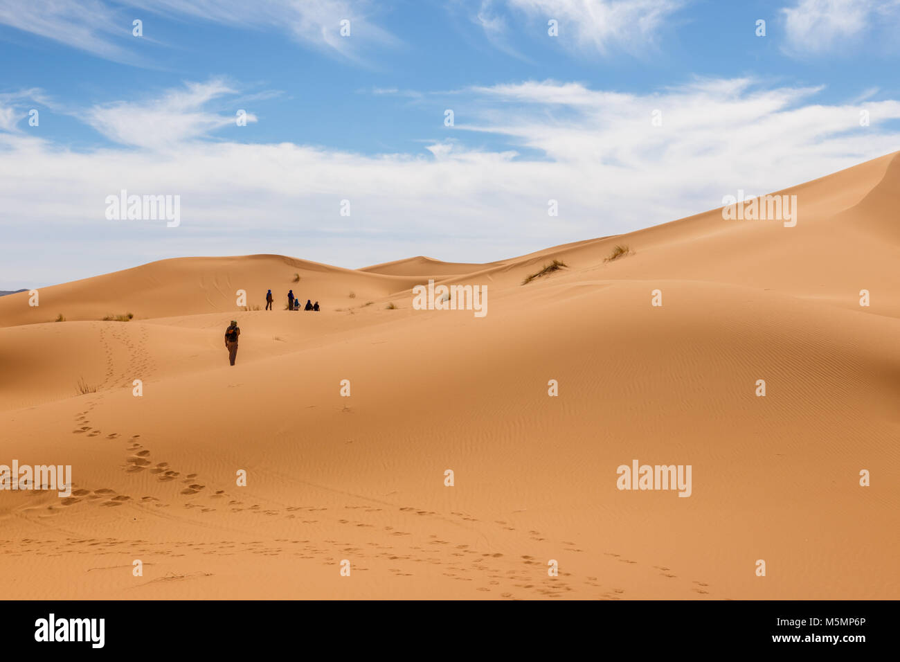Barchan Dunes Sahara High Resolution Stock Photography and Images - Alamy