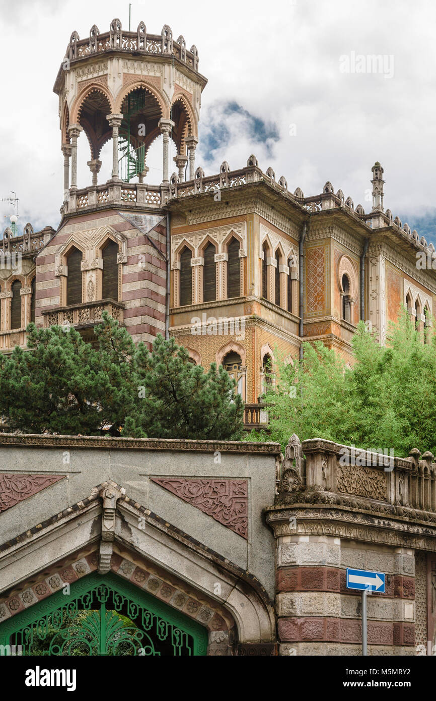 Islamic architecture italy hi-res stock photography and images - Alamy