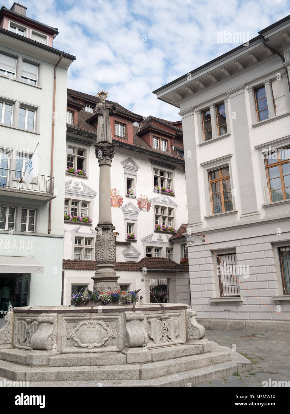Luzern building hi-res stock photography and images - Alamy