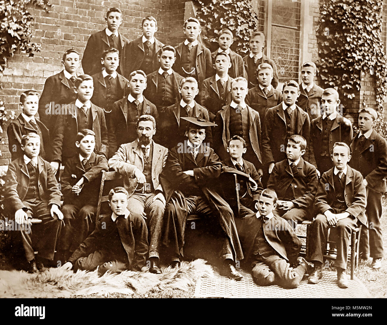 Victorian schools hi-res stock photography and images - Alamy