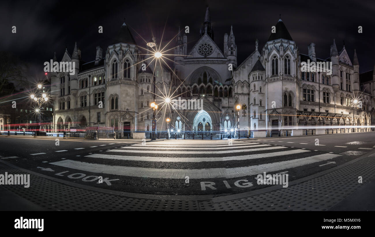 International courts hi-res stock photography and images - Alamy