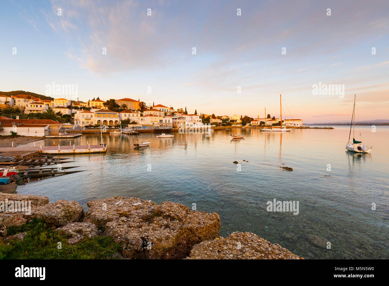 Spetses greece hi-res stock photography and images - Alamy
