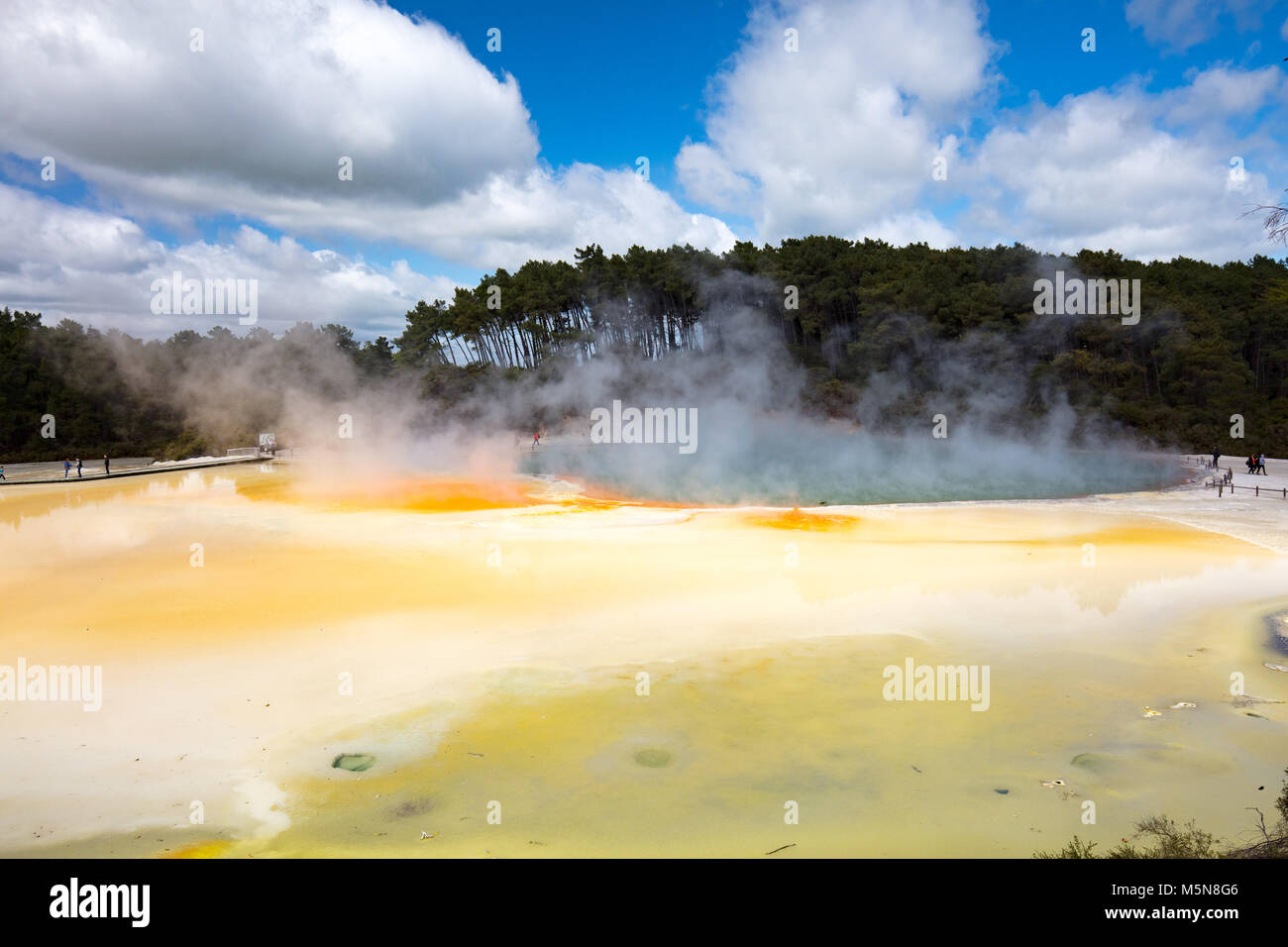 Wai-O-Tapu Geological feature Stock Photo - Alamy