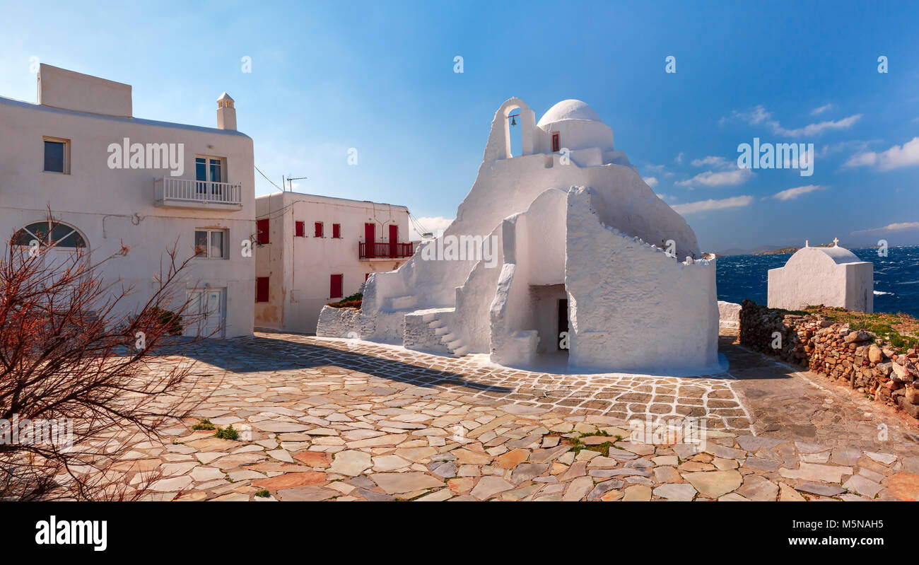 Old lady greek village hi-res stock photography and images - Alamy