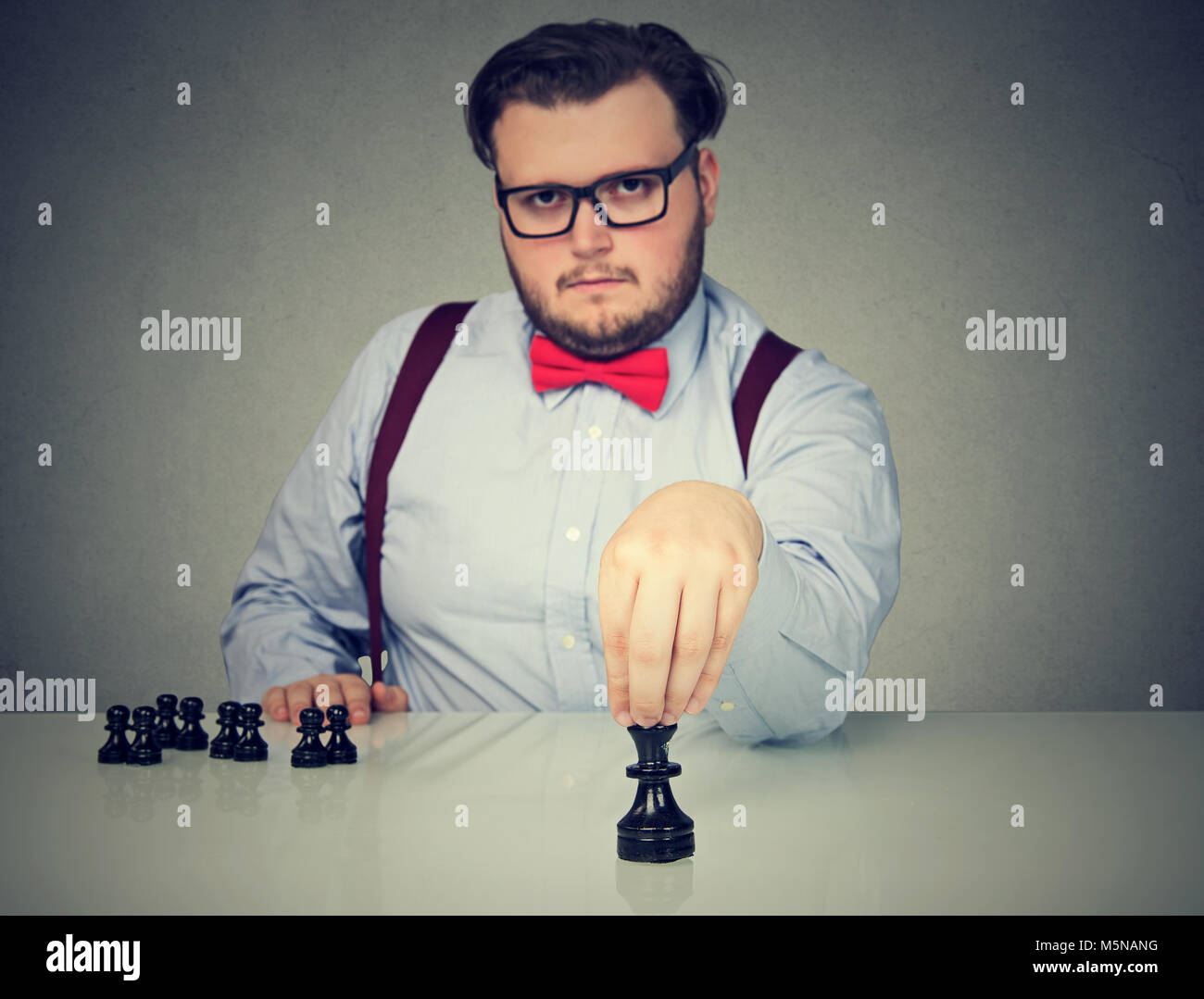 Serious game chess hi-res stock photography and images - Alamy