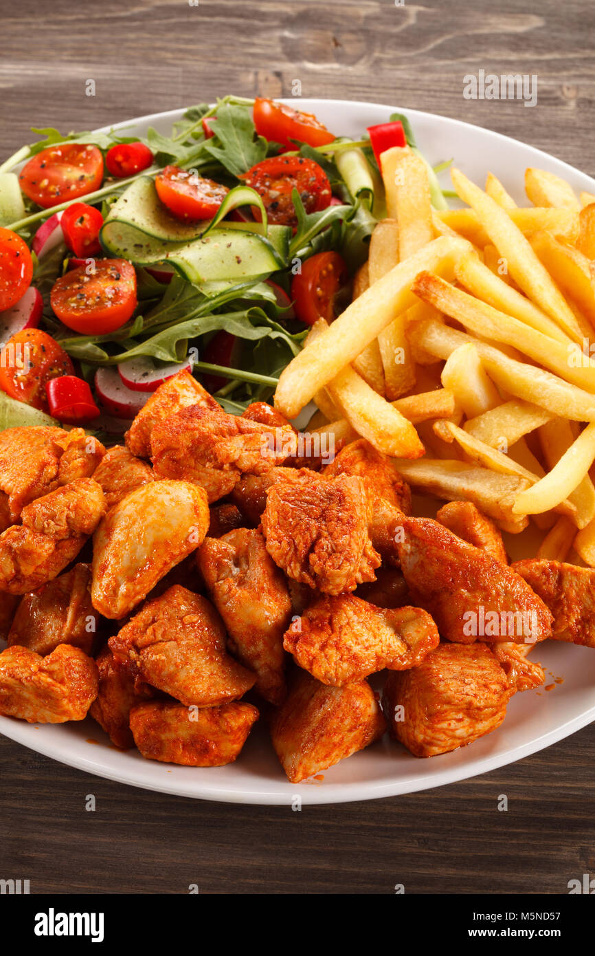 Doner kebab chips hi-res stock photography and images - Alamy