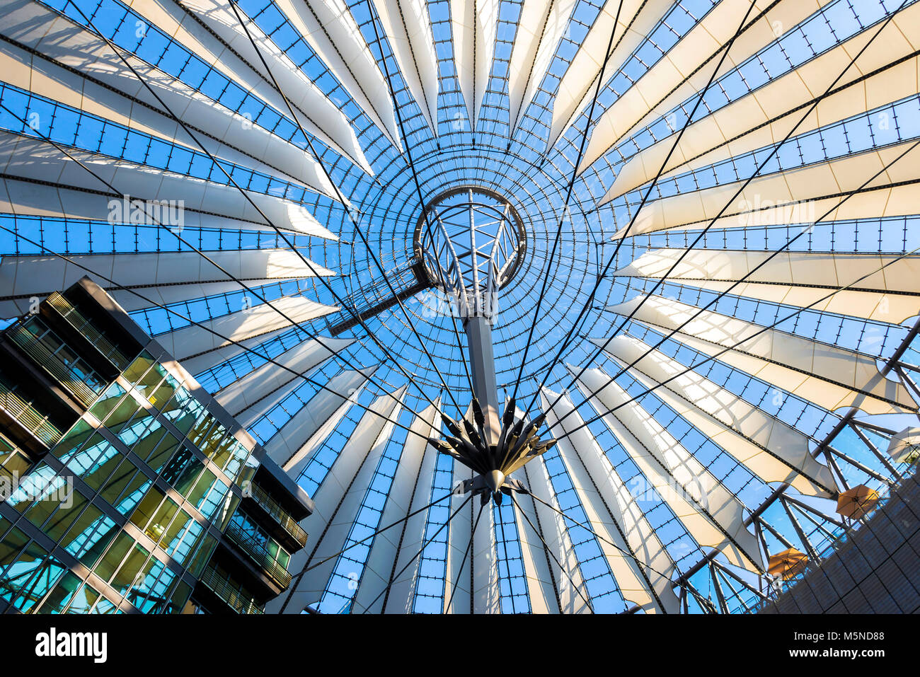 Glass complex hi-res stock photography and images - Alamy