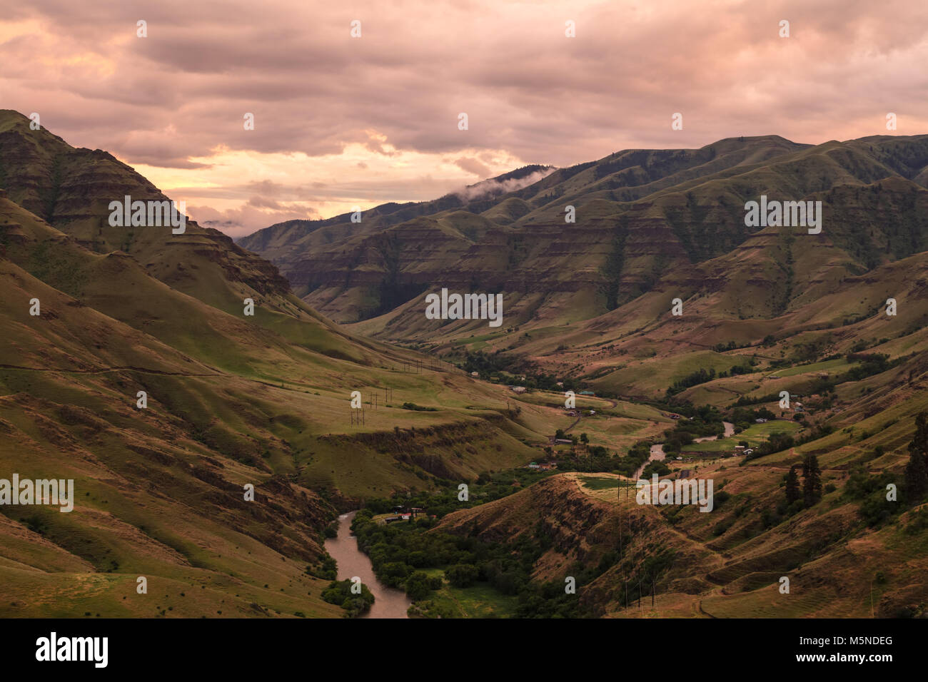 Imnaha Canyon High Resolution Stock Photography and Images - Alamy