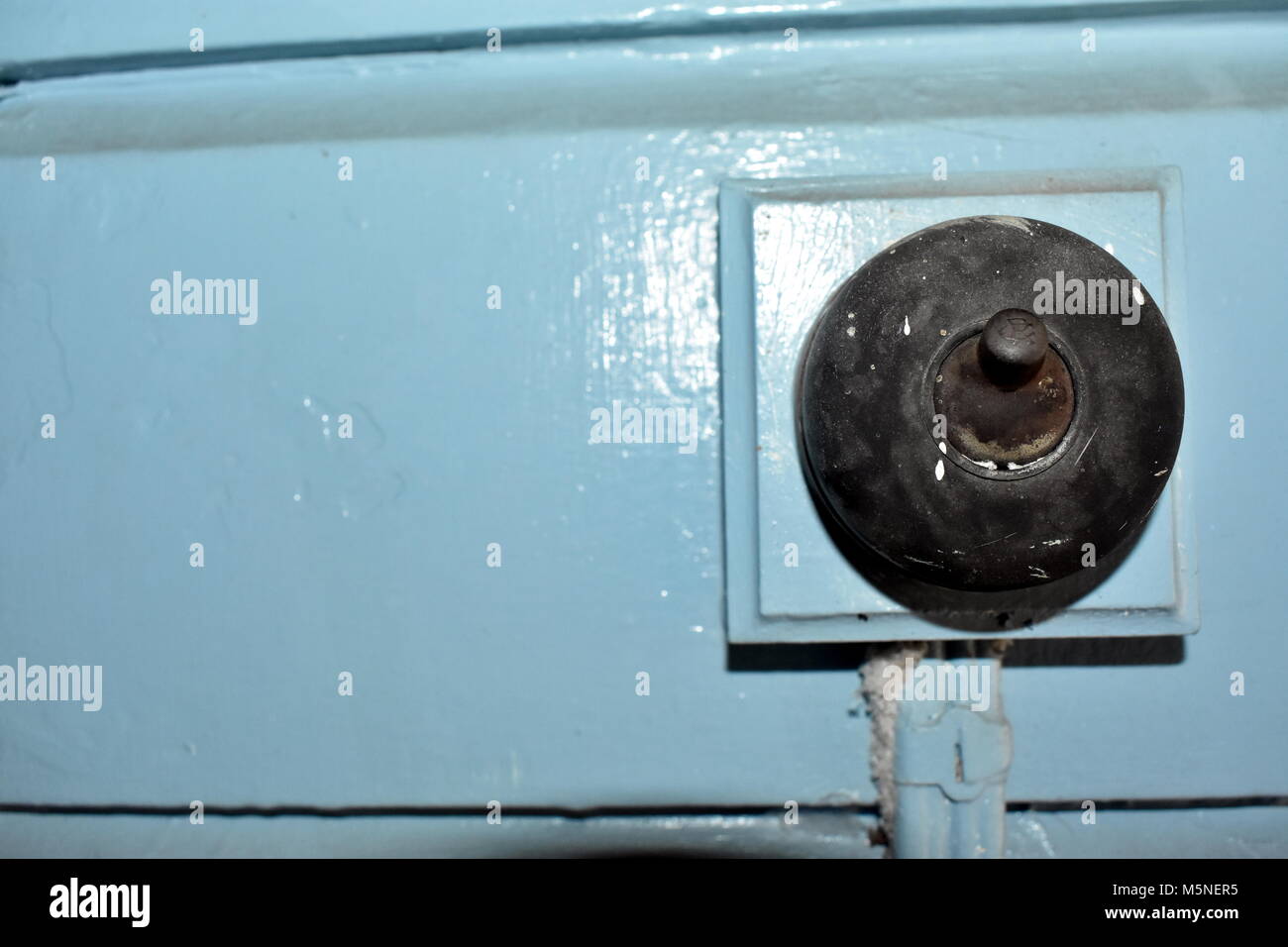 Old light switch hi-res stock photography and images - Alamy