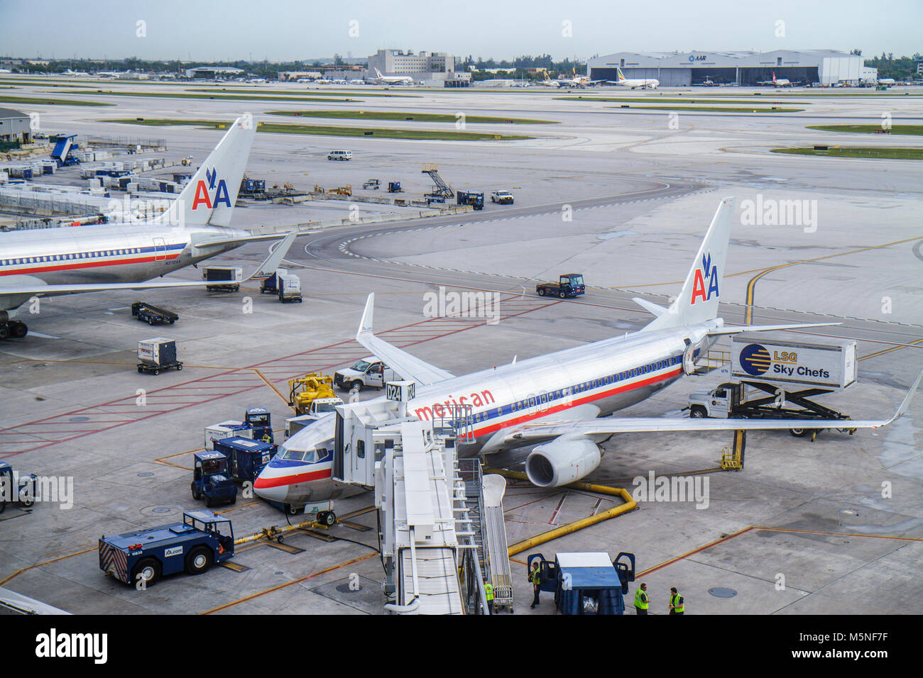 Miami florida international airport mia gate hi-res stock photography ...