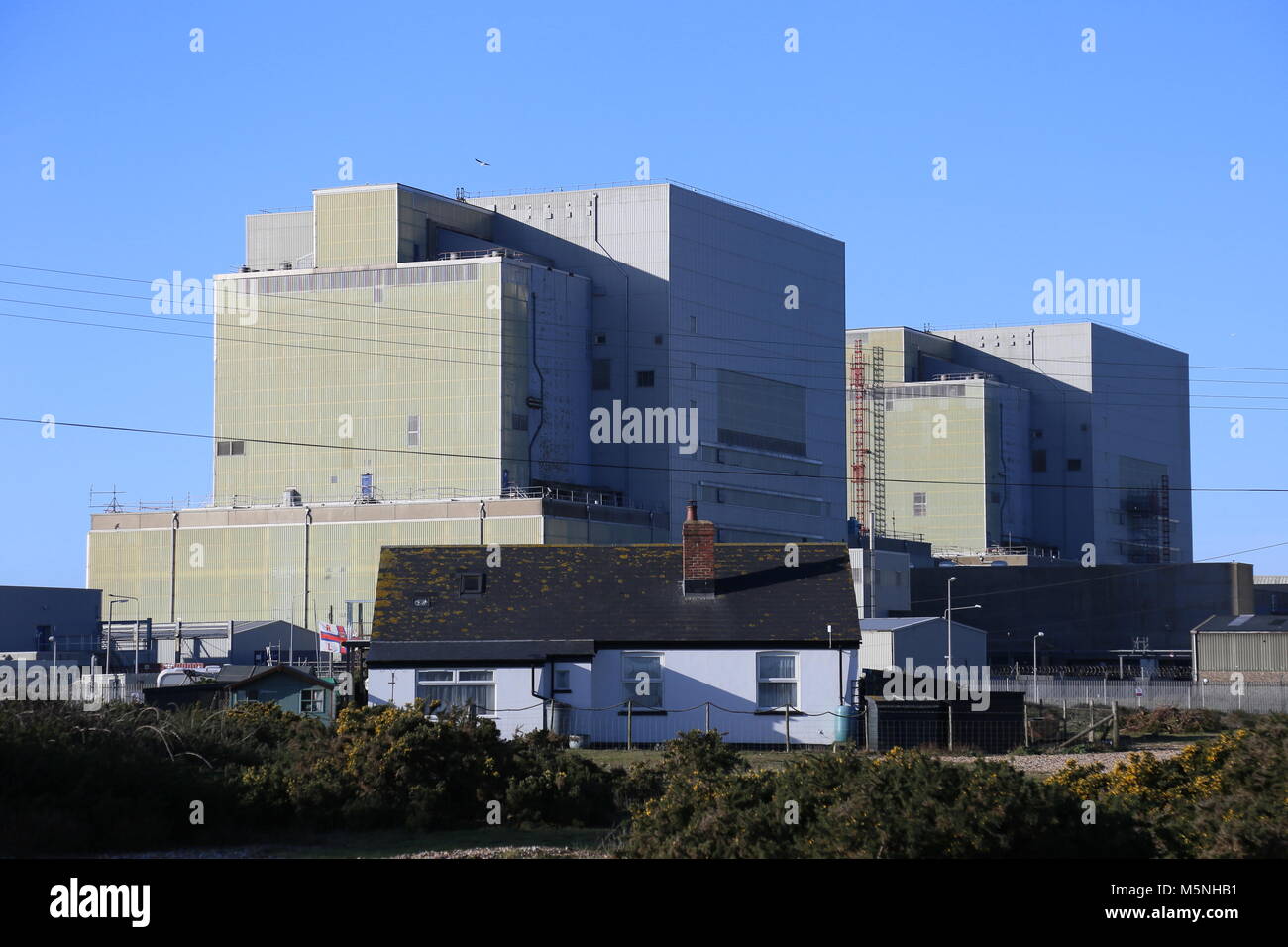 Britain nuclear power stations hi-res stock photography and images - Alamy