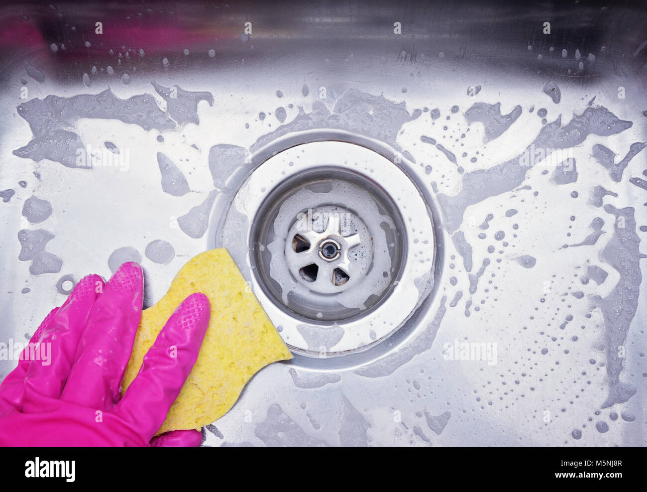 Slowly drain hi-res stock photography and images - Alamy