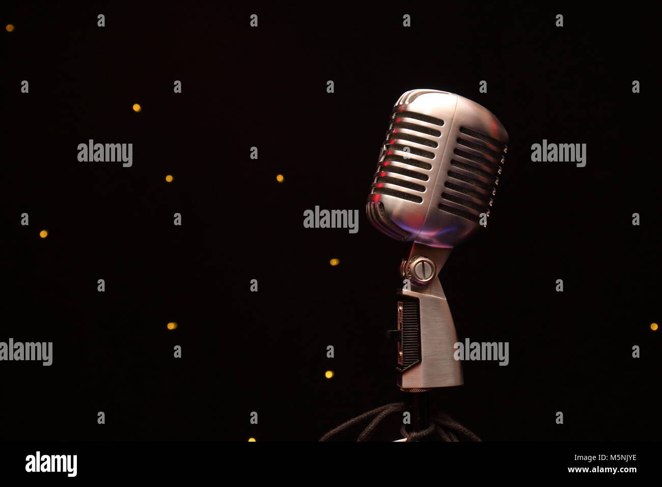 Square mic hi-res stock photography and images - Alamy