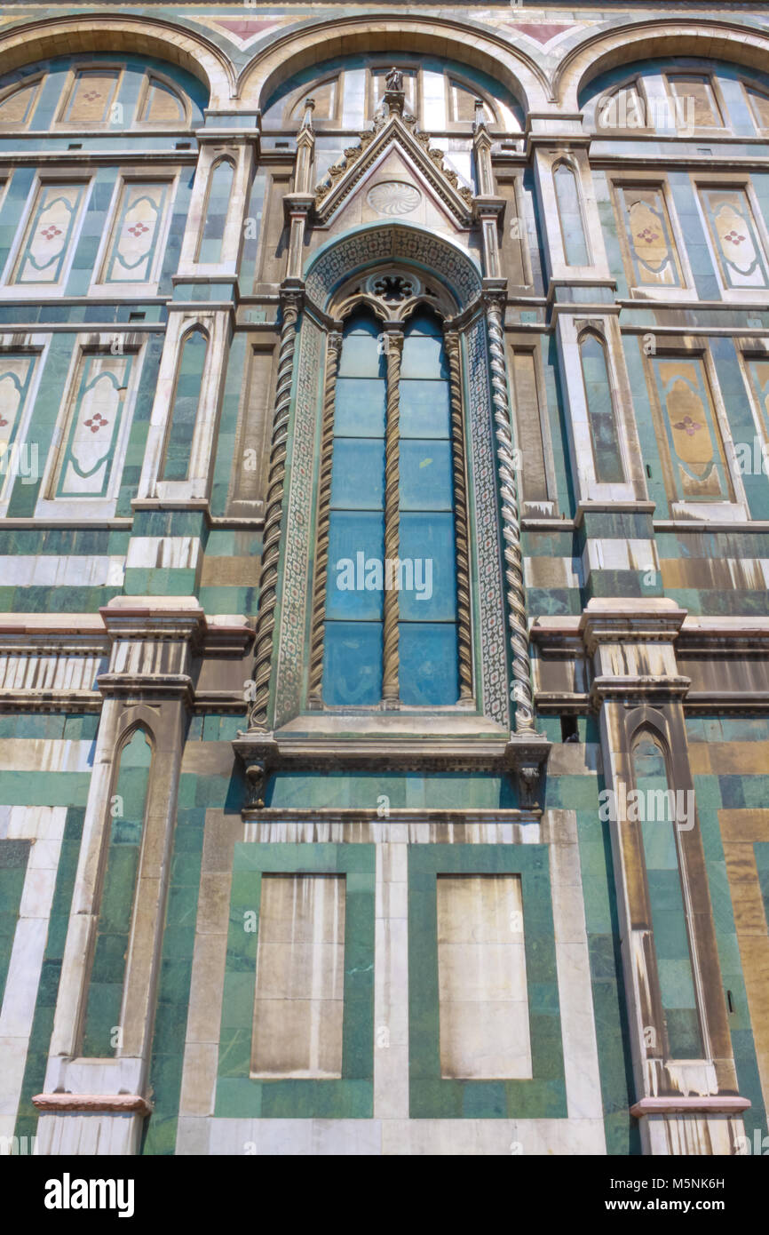 Neo gothic and neo renaissance style hi-res stock photography and ...