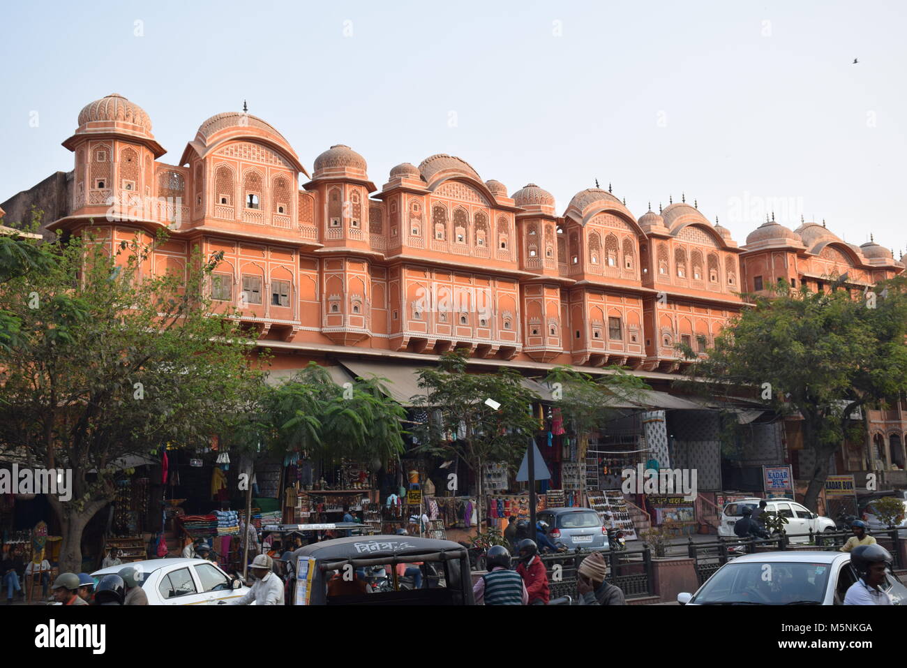 The facade of a typical red building in Jaipur, Rajasthan, India Stock ...