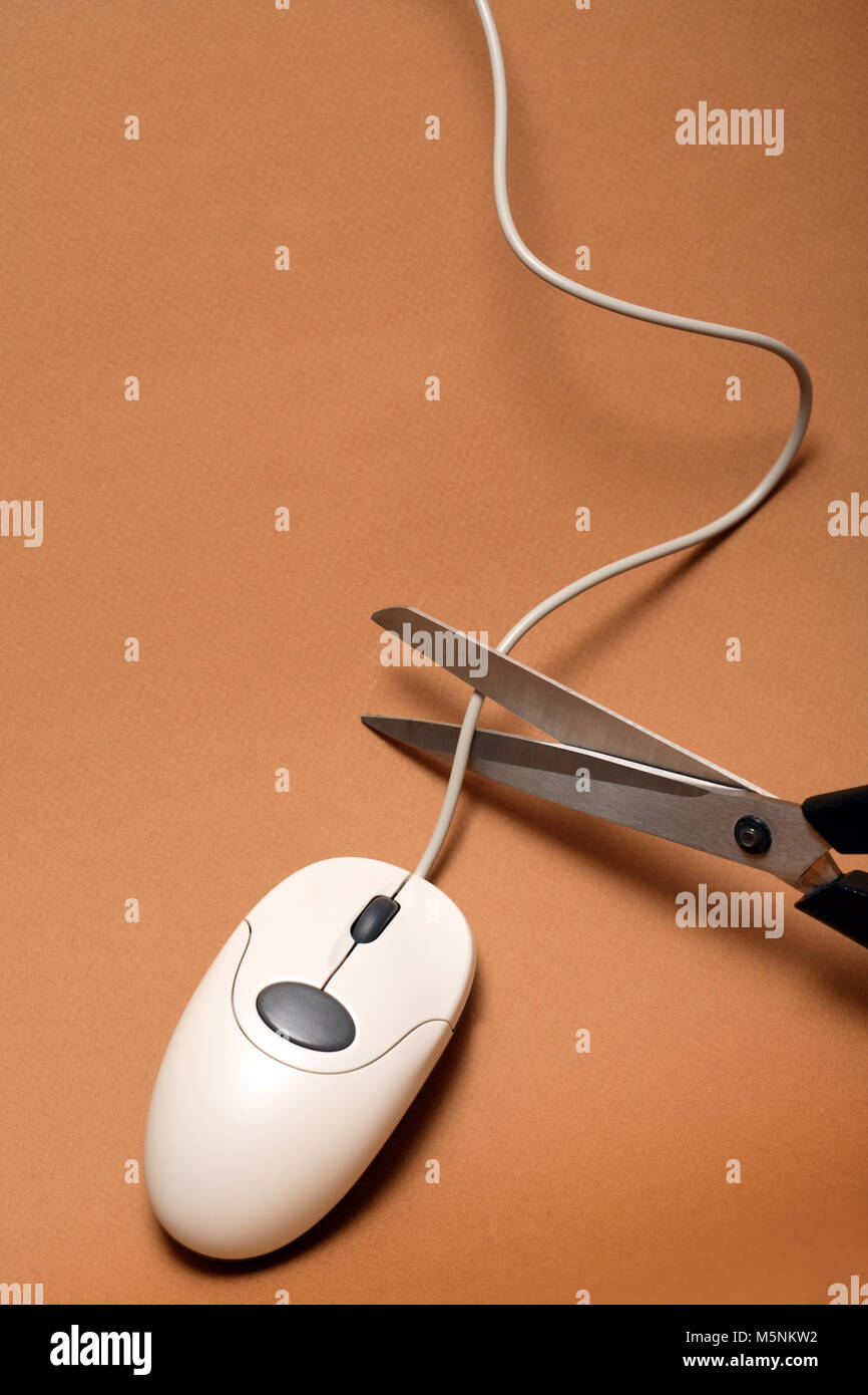 Cable and wireless hi-res stock photography and images - Alamy